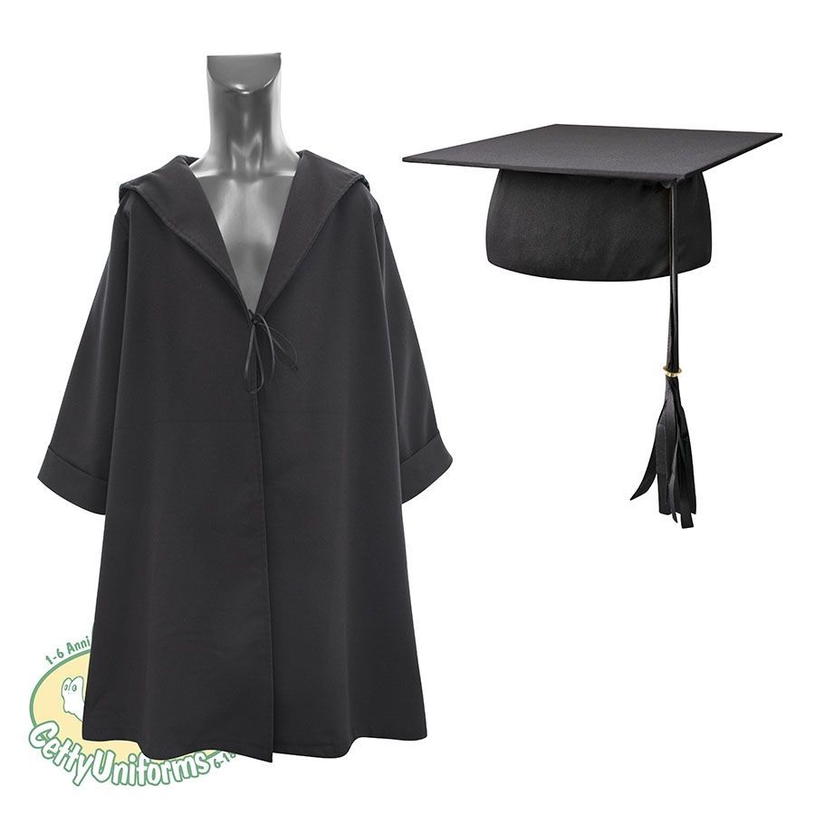 Toga e tocco per bambini: festeggia la fine dell'anno scolastico in ...